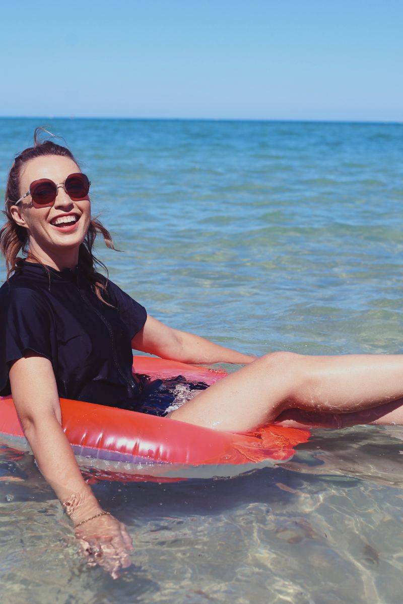 Es Una | Women's swimwear for skin and body confidence – www.esuna.com.au